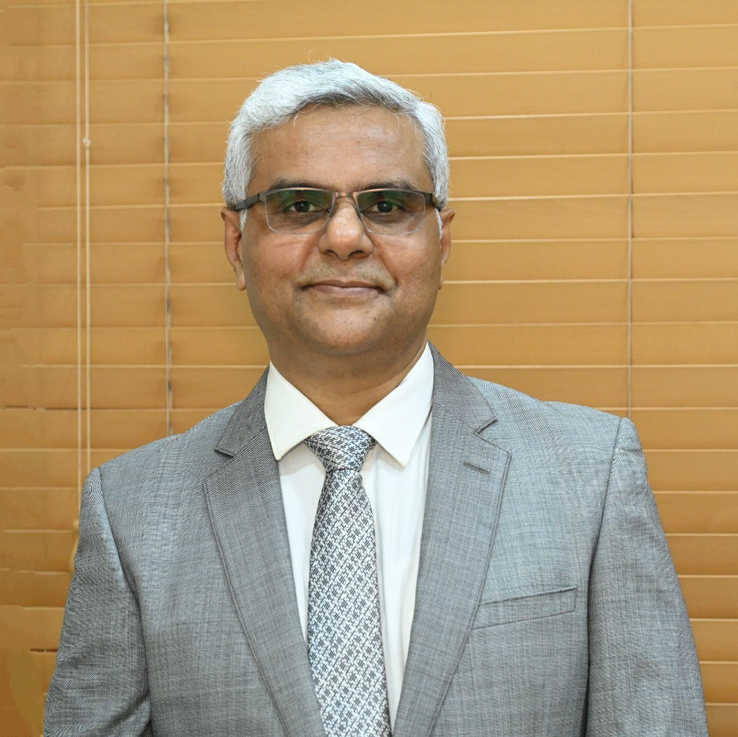 Founder and MD - Vikram Dalal - Synergee Capital Services Pvt Ltd